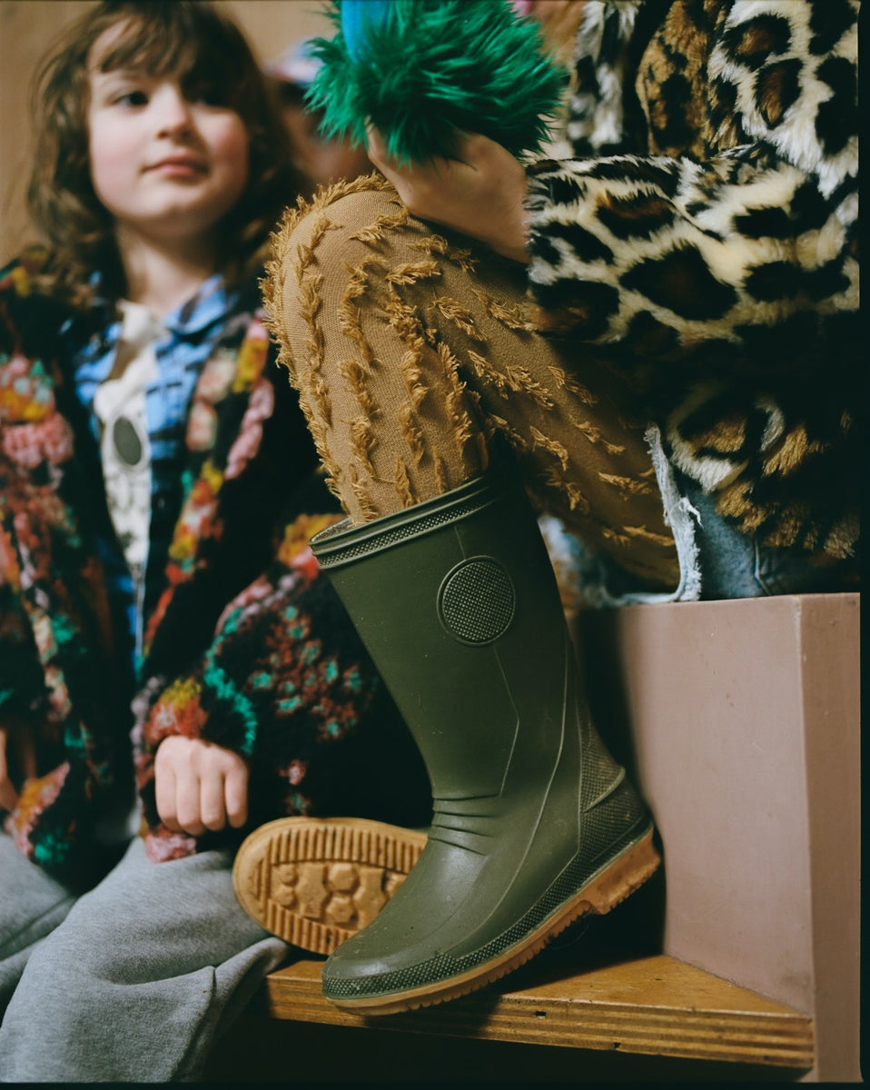 Tights Fuzzy Falcon – Across the Street